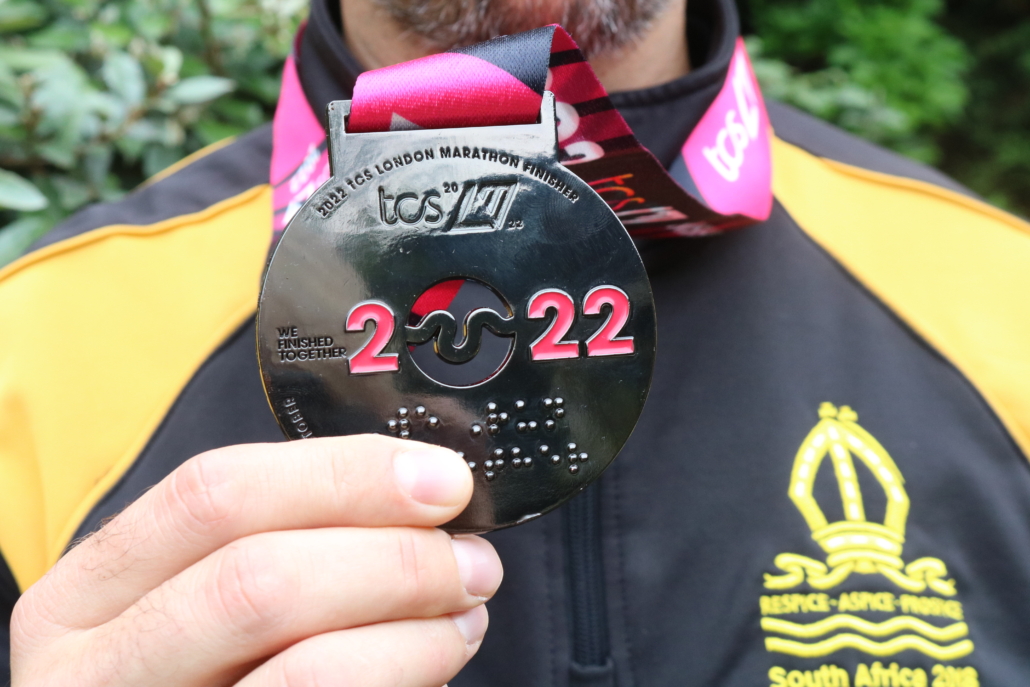 Mr Munro completes the London Marathon – The Bishop's Stortford High School